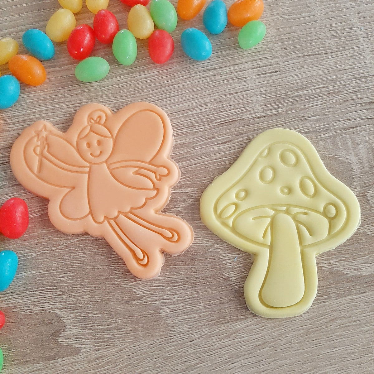 Toadstool Cookie Cutter & Fondant Stamp – Little Monkey NZ