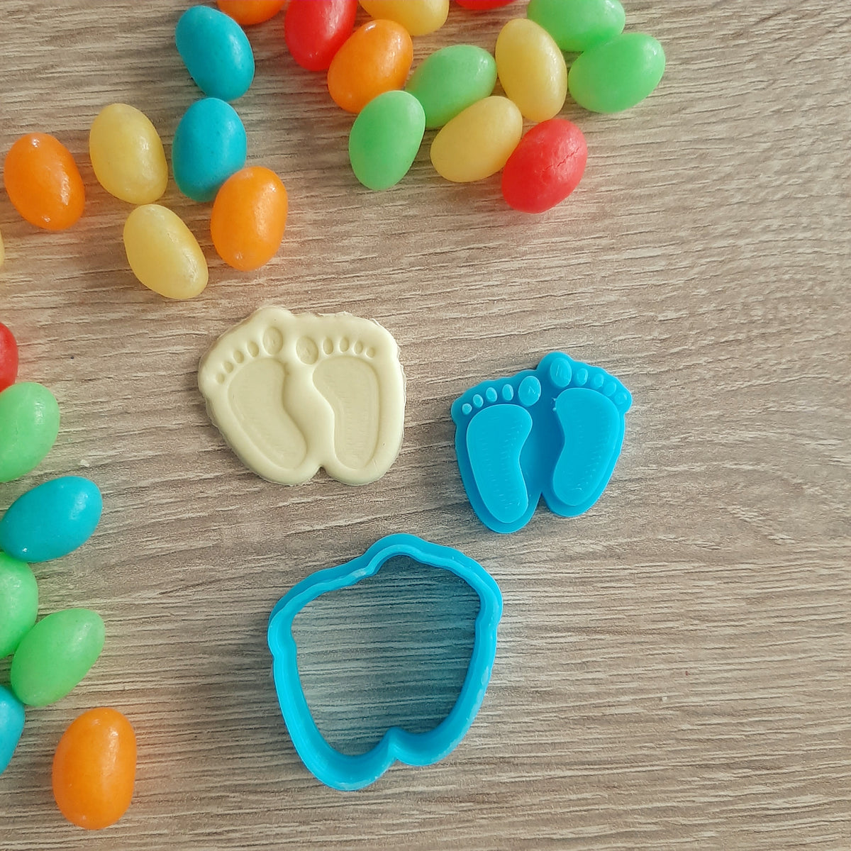 Mini Baby Footprints Fondant Cutter & Stamp – Little Monkey NZ